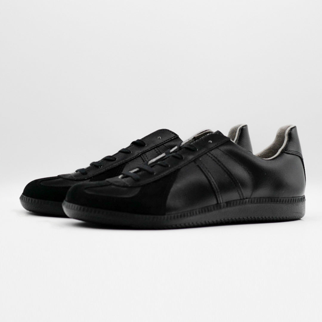 GERMAN TRAINER 【Original model】 ＜BLACK/BLACK＞ – German Trainer ...